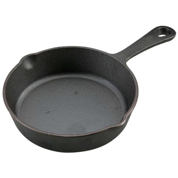 キャプテンスタッグ CAPTAIN STAG スキレット 16cm UG-3027  UG3027　アウトドア　フライパンより厚みがあり熱をじっくり均等に伝えます。調理してそのまま食卓に。ご家庭でも使用可能。オーブンも使用可能。