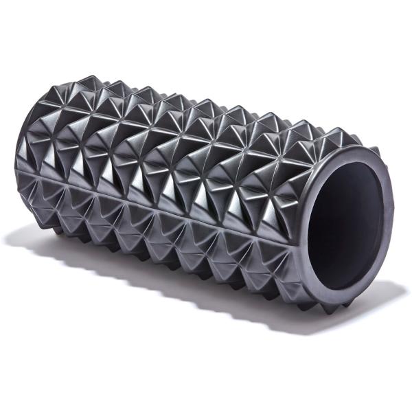 アディダス adidas エッセンシャルフォームローラー ADAC-11506  ADAC11506　ターゲットとする筋肉をしっかりとほぐし、運動前後の固まっている組織の解放をサポートします。特長的な表面テクスチャは高密度EVAフォームから...