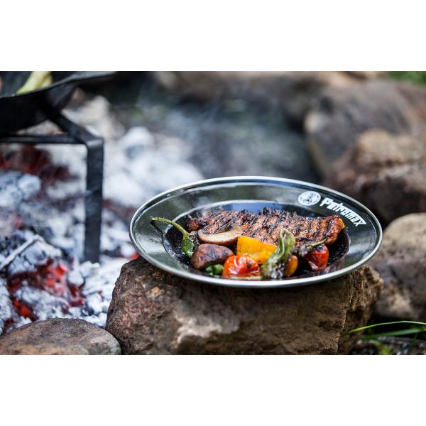 ペトロマックス Petromax エナメルプレート 2枚入り  ブラック 12896  12896　アウトドア　軽量で耐久性もあるホーロー製プレートです。(2枚入り)