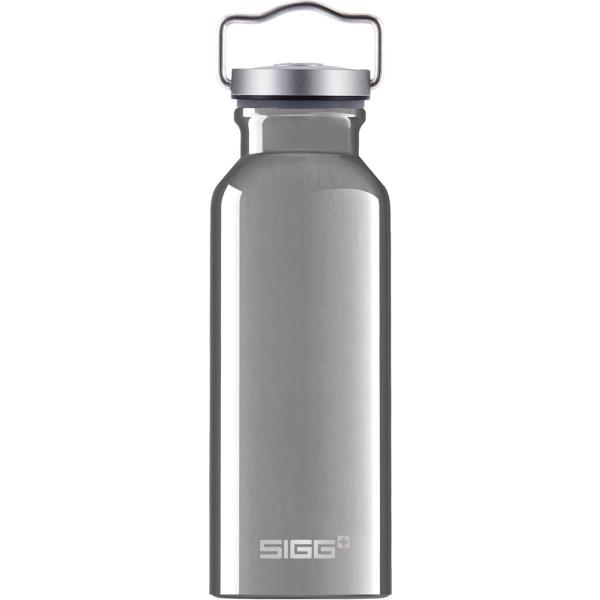 シグ SIGG SIGG アルミオリジナル アル 0.5L 水筒 ウォーターボトル ウォータージャグ キャンプ  60190　アウトドア　アルミニウム製ボトル。シグボトルは99.5の高純度の良質アルミプレートに600トンの圧力をかけて成型し...