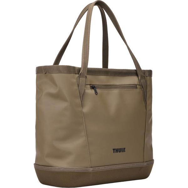 スーリー THULE THULE CHASM GEAR TOTE 30L 3205528　アウトドア　日常からアウトドアまで対応する高耐久トート。積み込みや移動をスムーズにし、ギアの整理も快適に行えるようデザインされています。