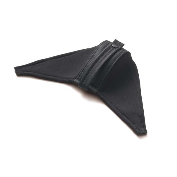 BRIDEシートのショルダー部分に装着することで、シート表皮の擦れを防ぎます。また、ベルトガイド部分にシートベルトを通して使用することで、降車時にベルトが完全に巻き取られてしまうことを防ぎ、次回の装着がスムーズに行えます。シートの肩ベルトホ...