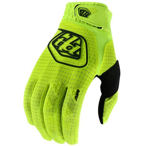 【品名】TDT081｜エアー グローブ【カラー・サイズ】タイトル・選択肢記載のカラーサイズとなります。【特徴】※必ず注意事項と商品詳細をパソコンページにて確認の上ご注文ください。※メーカーHPにてサイズ表をご確認ください。【注意】・基本的に...