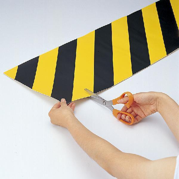 爆買トラシート 安全表示 注意喚起暗がりでも、ライトを反射！ハサミで自由にカット！●サイズ：300mm×900mm（0.5mm厚）●材質：ユニビニール（黄色部：反射）（粘着性あり・セパレーター付き）