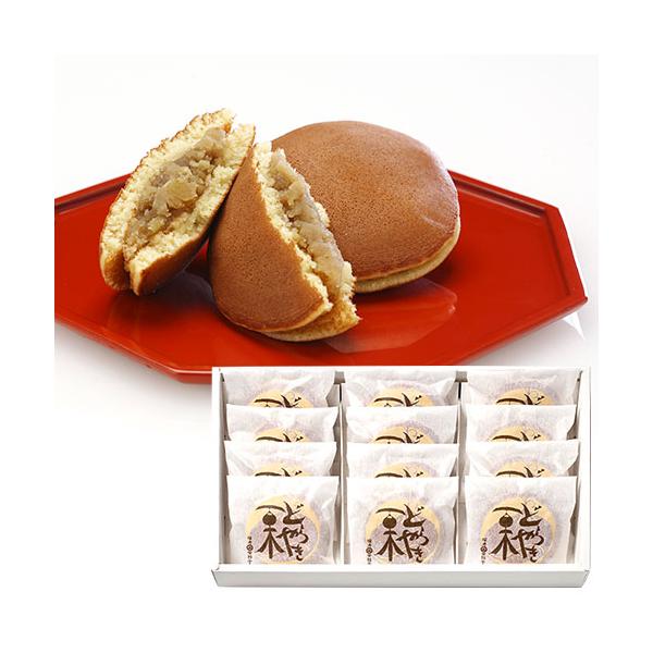 栗の味わいを引き立てる少し塩気を感じる皮に、栗の粒が入った自慢の栗あんをたっぷり詰めました。 手土産やおやつ、お遣い物にもぴったりな、栗菓子屋ならではの栗どらやきです。- 内容量：12個入- 箱サイズ：箱サイズ：約21.6×35.4×5.8...