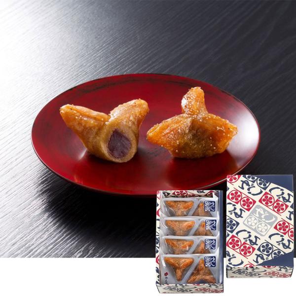 柚子の実を使った菓子“ゆべし”は、全国各地でその土地ならではの様々な味や製法が存在しています。福島の老舗“かんのや”の「家伝ゆべし」は、薄く伸ばしたゆべし生地の中央にあんを置き、三方をつまんで包み蒸しあげます。この形は”坂上田村麻呂”が2羽...