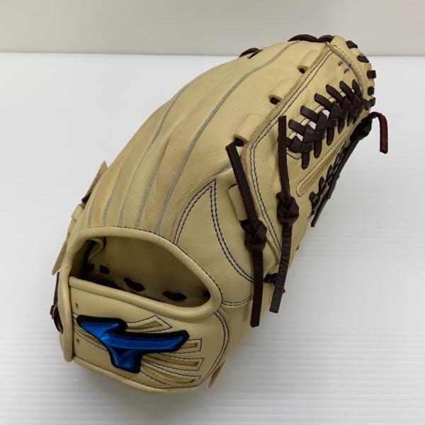 ※値引き、値下げ交渉は一切対応不可です。ご了承下さい。※当店では型付け等の加工は行っておりません。【商品情報】 ■メーカー:ミズノ MIZUNO ■型番:1AJGS30800 ■重さ(約):555g ■サイズ(人差し指先端〜手首まで約):3...