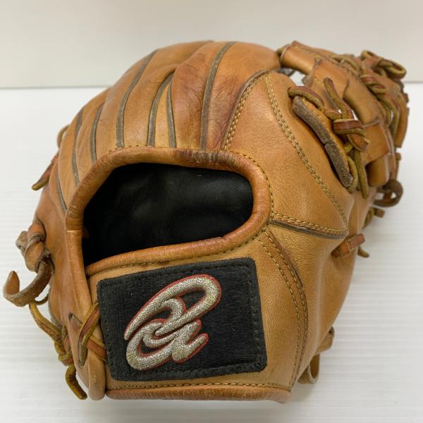 ※値引き、値下げ交渉は一切対応不可です。ご了承下さい。※当店では型付け等の加工は行っておりません。【商品情報】 ■メーカー:ドナイヤ Donaiya ■型番: ■重さ(約):571g ■サイズ(人差し指先端〜手首まで約):29cm ■備考:...