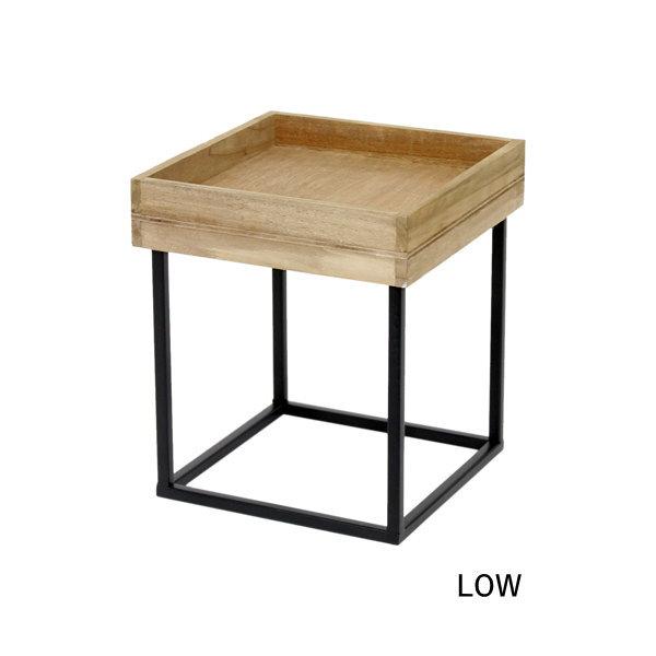 ●サイドミニテーブル LOW●アイアンと天然木を組み合わせたシンプルで使いやすいサイドテーブルです。●ソファサイドやベッドサイドなどにちょっと置くのにちょうどいいミニサイズです。●植物を飾るフラワースタンドやお気に入りのアイテムを並べてディ...