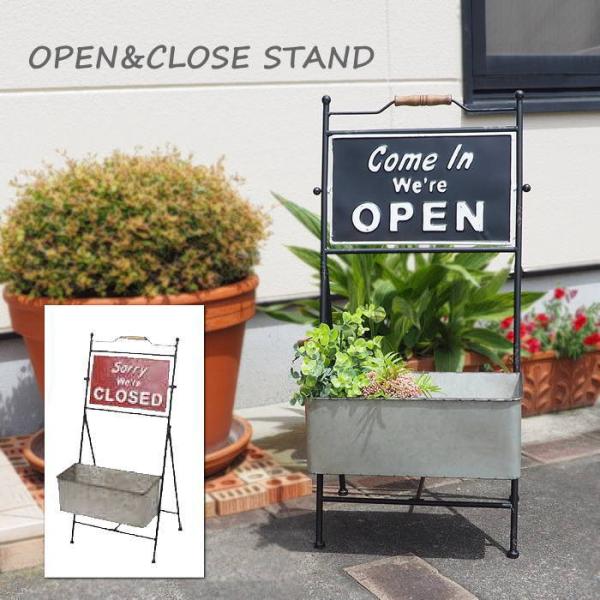 ●オープンクローズ スタンドプランター●OPEN/CLOSEをお知らせ、お花やグリーンと一緒にゲストをお迎えする回転式のサインプレート。●立体感のあるシンプルなロゴとサビ感加工を施したペイントが印象的なデザイン。<br>●アンテ...