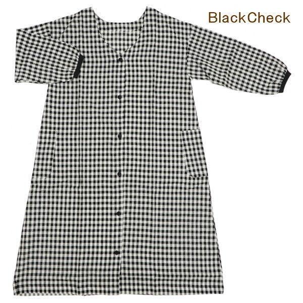 ●2way割烹着ロングエプロン BlackCheck●前後で着用可能な割烹着タイプの2WAYエプロン。後ろ前に羽織ってコート風にもアレンジ！●洋服を着るように楽しめて、　「ちょっとそこまで」にもかわいく着られるエプロン！体形を選ばずオシャレ...