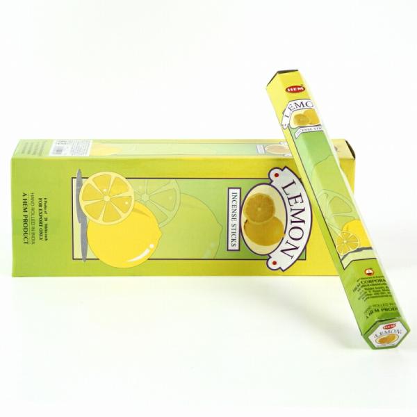 フルーティーな爽やかで、スッキリした香り♪【専用倉庫で空調管理】当社ではお香専用倉庫での空調システム管理された高品質なお香です。毎月インドより直輸入の新鮮な香りをお楽しみください♪日本語表記ラベルが貼られた保険適用正規商品です。【お香は品質...