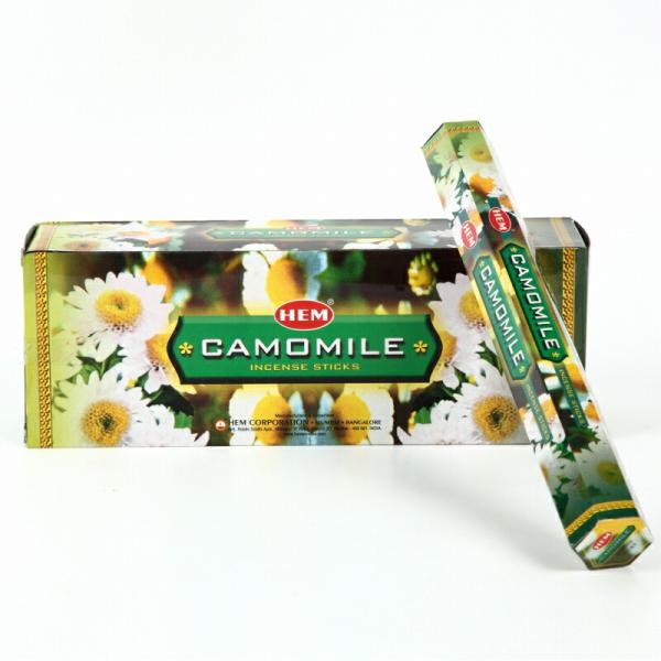 キク科のカミツレの花、甘酸っぱい香り♪【専用倉庫で空調管理】当社ではお香専用倉庫での空調システム管理された高品質なお香です。毎月インドより直輸入の新鮮な香りをお楽しみください♪日本語表記ラベルが貼られた保険適用正規商品です。【お香は品質、鮮...