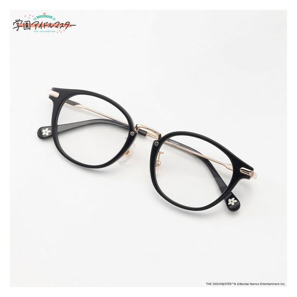 『学園アイドルマスター』より眼鏡コレクションが登場！【花海咲季モデル】勉強の際にも使いやすいような大きめのレンズのウェリントン型です。テンプル部分にはソロ曲「Fighting My Way」の装飾をイメージした刻印をほどこしました。先セル内...