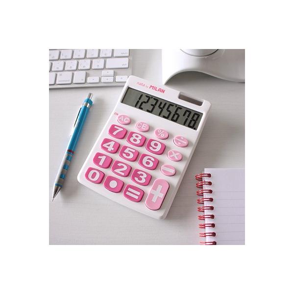 ■商品サイズ：横幅105 x 縦幅142 x 厚さ24mm ■8桁表示 ■電源：ソーラーとボタン電池併用●スペインのステーショナリーブランド「ミラン」のカルキュレーター(電卓)です。斬新なデザインやカラーで、デスクの上をスタイリッシュに演出...