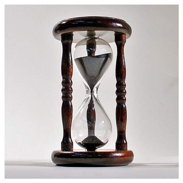 【商品仕様】サイズ：径:径:5.5×高さ9.5ｃｍ素材：ガラス・ブナ(木製部分)・砂鉄メーカー：有限会社 金子硝子工芸 日本製【注意事項】・直火のそばに置かないで下さい・不安定な場所に置かないで下さい・強く振ったり、投げつけないで下さい・サ...