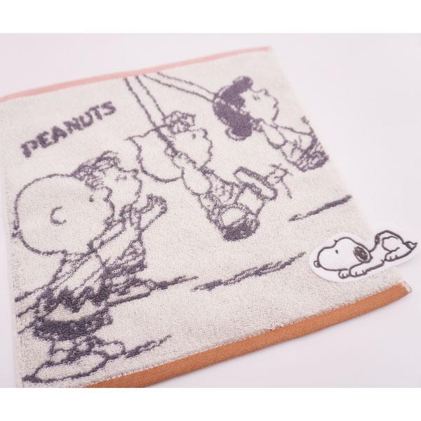 スヌーピー タオルハンカチ 25×25cm かわいい キャラクター　中国製終了の場合はメールにてご連絡致しますので、受信可能な状態にしてお待ちください。学生、社会人　通勤通学、洗い替え（日替わり）で、いろいろな種類を持っているとおしゃれです...