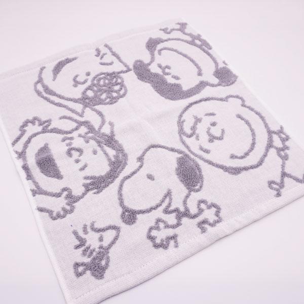 スヌーピー ハンドタオル  34×34cm　綿100％　日本製　表ガーゼ裏パイル御礼、お返しなどにもおすすめです。毎日の必需品。汗を拭いたり、手を拭きましょう。毎日清潔なハンカチを持っておしゃれにお父さん、息子さん、彼氏に持たせてあげましょ...