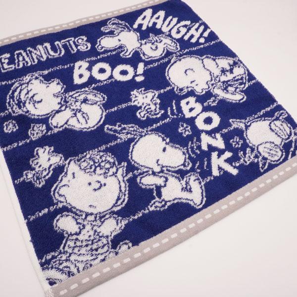 スヌーピー ハンドタオル  34×34cm　綿100％　中国製御礼、お返しなどにもおすすめです。毎日の必需品。汗を拭いたり、手を拭きましょう。毎日清潔なハンカチを持っておしゃれにお父さん、息子さん、彼氏に持たせてあげましょうメールにて在庫状...