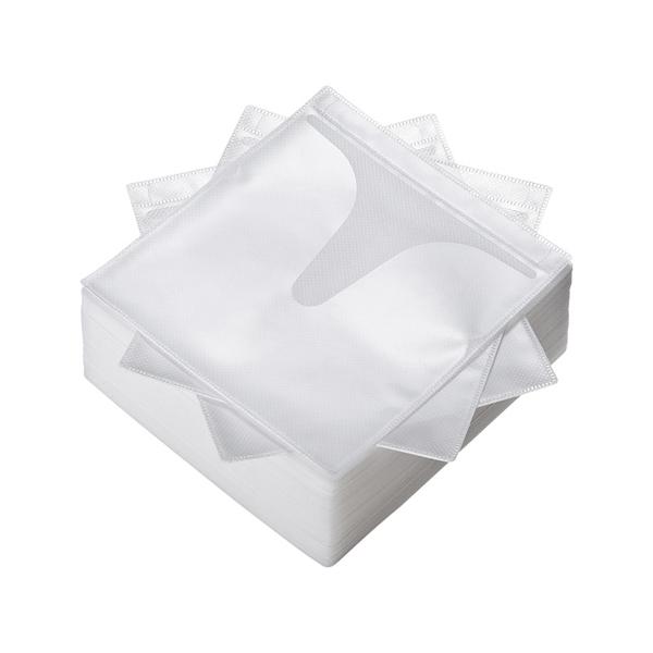 省スペースに大量収納できる不織布ケース。インデックスカード付きで検索も簡単。