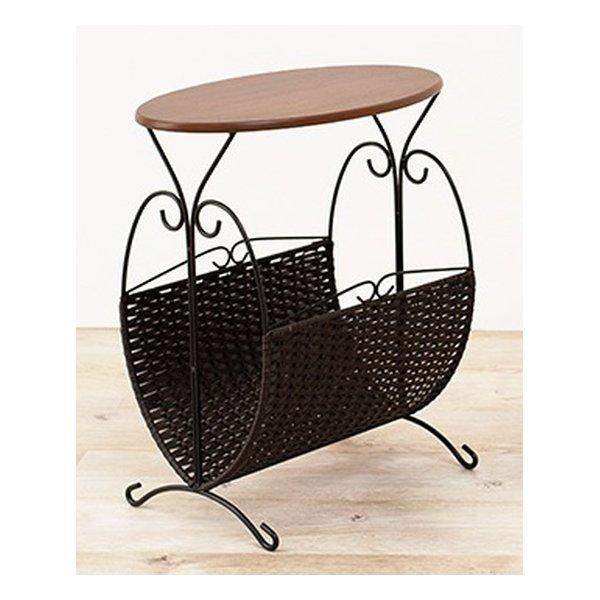 本や雑誌がさっと取り出せて、サイドテーブルとしても使用できるマガジンラック