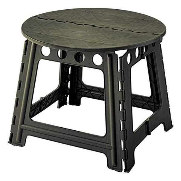 折りたたみ可能なコンパクトなテーブルです。