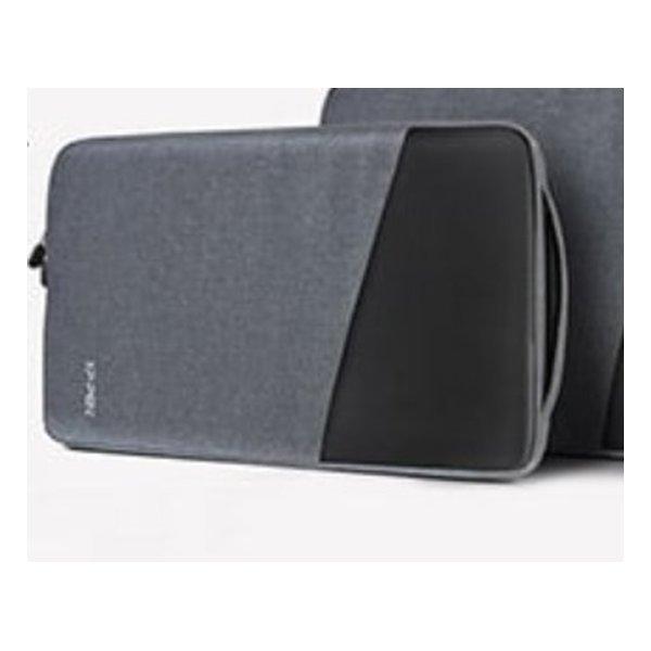 12〜13インチの液タブ（Deco Pro M、Deco Pro MWなど）を収納可能。