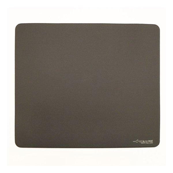 滑りを抑えて止まり性能を最大化した、低感度向けのロースピード型ゲーミングマウスパッド