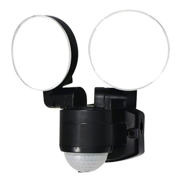 暗闇の死角を照らす人感センサーライト