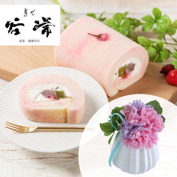 春の香り漂うロールケーキをお届け  春を感じる贈り物  箱を開けて、まず目に飛び込んでくるのは、ロールケーキの上にちょこんと乗った桜の花びら。日本ならではの季節を感じる春のロールケーキに思わず笑顔がこぼれます。 作っているのは、慶応四年創業...
