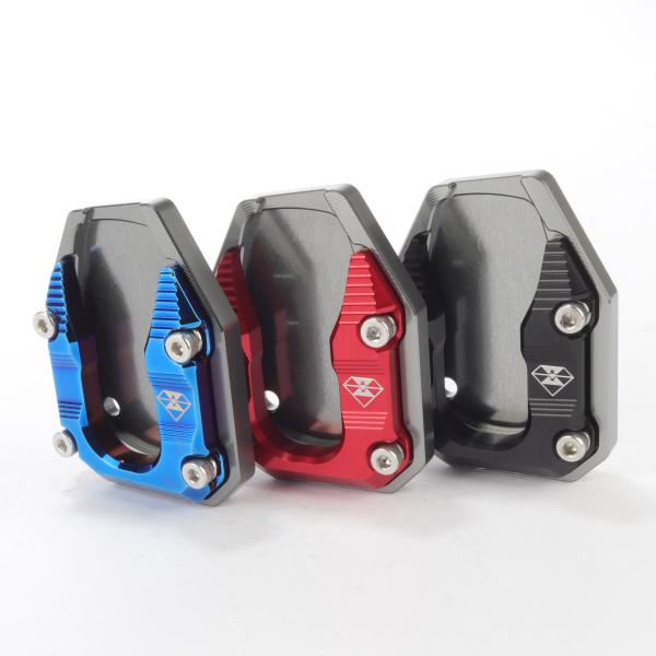 YAMAHA NMAX125/155 専用のサイドスタンドプレート軽量なT6アルミのボディに光沢や陰影が美しいカラーアルマイト仕上げ。愛車のボディカラーやお好みに合わせて3色からドレスアップをお楽しみ頂けます。また、本品を装着する事で設置面...