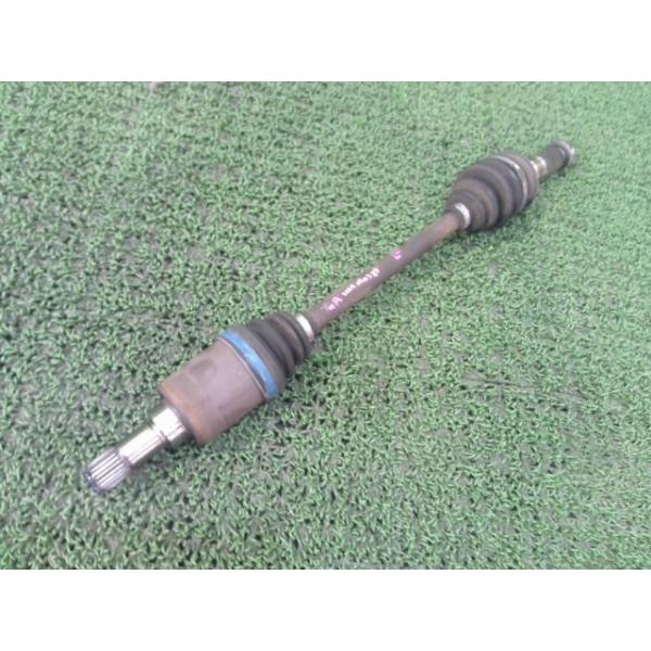 **** 商品説明を必ずご確認ください ****部品管理番号：202409038942300メーカー純正品番：42310-S2L-003部品名：右Rドライブシャフト部品区分：リサイクル品管理品番：(2)下　YA1　B46449車名：ライフ車...