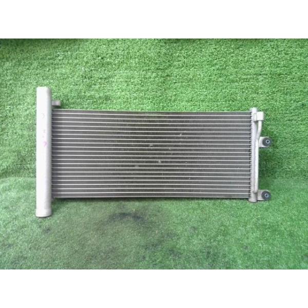 **** 商品説明を必ずご確認ください ****部品管理番号：202211024760600メーカー純正品番：95310-82M00部品名：コンデンサーメーカー代替品番：95310-82M30部品区分：リサイクル品部品マイナー：H26年車名...