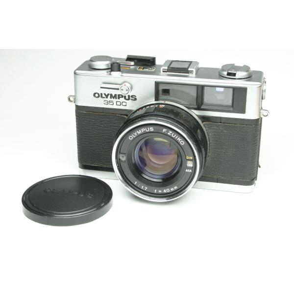 【カメラボディー】本体の外観は使用感はありますが綺麗です。目立つ打痕は無く、状態は良い方です！本体内部に一部メッキの腐食があります。明るさの変化に応じて絞りが変化することを確認済みです。(詳細な精度については未確認です。）露出計作動します。...