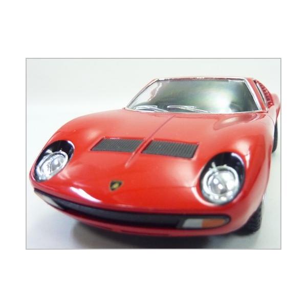 【ご購入後の当店からの連絡はご登録のメールアドレスに通知いたします。必ずご確認ください】【商品概要】【商品説明】説明全長約12cm位のダイキャスト製ミニカー。 後ろに引いて手を放すと進むプルバック機能付。 左右ドア2枚開閉します。 kins...