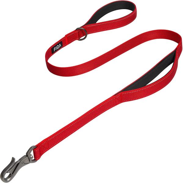 【ご購入後の当店からの連絡はご登録のメールアドレスに通知いたします。必ずご確認ください】【商品概要】【耐久性に優れたナイロン素材】ナイロン製のリードはかなり丈夫、長く活用できるポイントがあります。活発でクルクル回ったりするクセのある中型犬・...