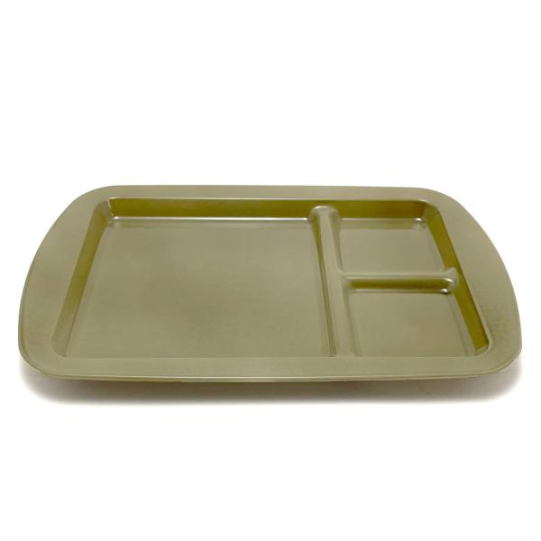 【ご購入後の当店からの連絡はご登録のメールアドレスに通知いたします。必ずご確認ください】【商品概要】軽量で割れにくく持ち運びにも便利です。285 x 190 x h20 mm, 210g再生プラスチック（再生PET樹脂） / ウレタン塗装（...