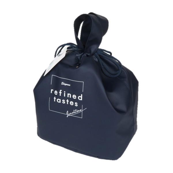 【ご購入後の当店からの連絡はご登録のメールアドレスに通知いたします。必ずご確認ください】【商品概要】本体サイズ：約縦26cm×横34cm+マチ16cm色：ネイビー素材：表面・持ち手/ポリエステル、ポリウレタンコーティング、中材/アルミ蒸着フ...