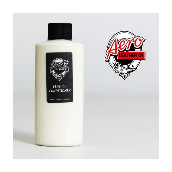 商品番号：”aeroleather-conditioner”エアロレザーホースハイドのメンテナンス専用、動物性ではない、phナチュラル（中性）の水溶性ベジタブルオイルです。ジャケットに塗ると柔らかくもならず硬くもならず、自然に浸透しレザーを...