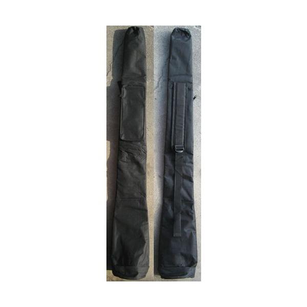 インドネシア製ディジュ・バックの上質タイプです。黒いナイロン生地を使ったモデルで、インナーにも厚めのナイロン生地があしらわれています。内部にもスポンジが入っていますので、ディジュリドゥーを外部の衝撃から守ってくれます。材質-綿、ナイロン、ポ...