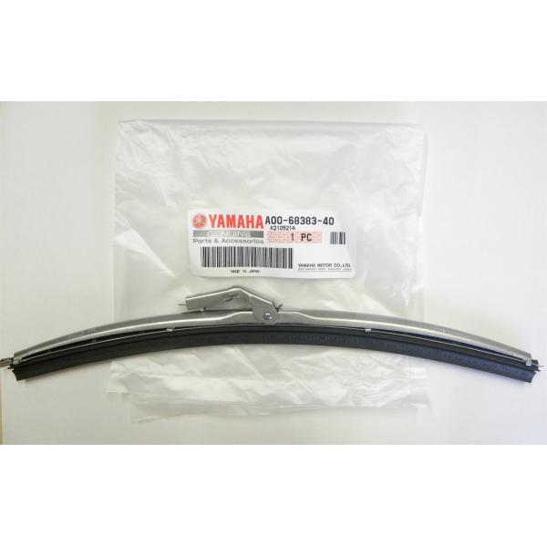 ヤマハ純正部品のボート用ワイパーブレードです。ワイパーゴムのみの販売は行っておりません。品番 A00-68383-40長さ=273mm使用艇種F22-2(AE8)F24.F24-2(AJ8)F26(AV7/EH1)FC27-IV(AV9 1...