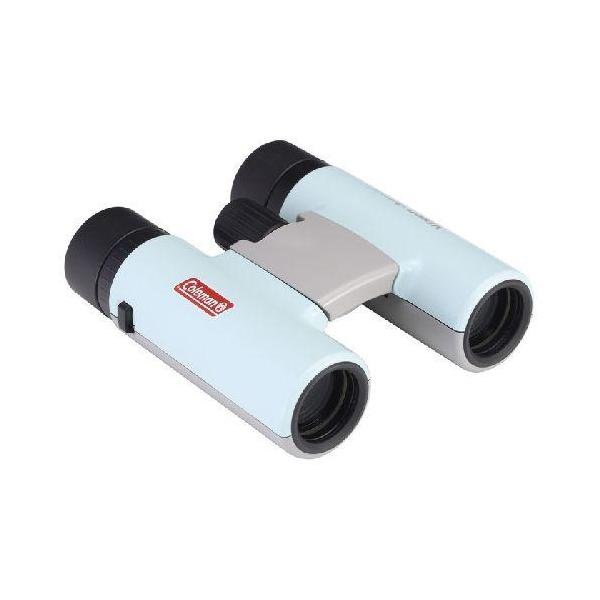 【発売日：2026年02月26日】■キャンプ用品メーカーのコールマン社とコラボレーション■アウトドアスタイルをグレードアップする、上質なカラーと機能を兼ね備えた8倍双眼鏡■レンズ全面に光のロスを抑えるコーティングを施し、明るく鮮明な視界を実現