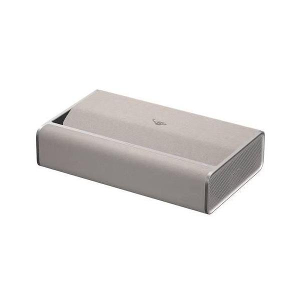 【発売日：2023年10月31日】■壁から24cmで約100インチの大画面を投影可能な超短焦点プロジェクター。■インテリアに調和するシンプルで洗練されたデザイン。■地上波テレビ番組や録画番組の視聴、ゲーム機やブルーレイとの接続が可能。高速起...