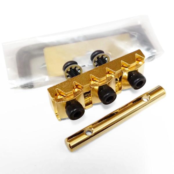 信頼のゴトーパーツ！Gotoh ゴトー製ロックナット（下締め）です。 ネック裏からビスで絞めこむタイプのロックナットです。テンションバー、六角レンチ、止めビスが付属します。・43ｍｍ幅・radius 400mm■【ご注意】※メーカーや機種に...