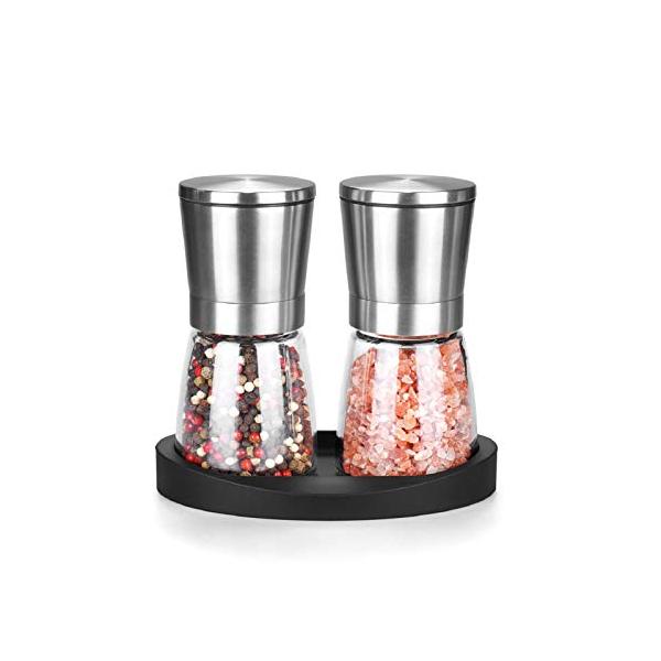 ・銀白 6.5*6.5*13.5cm small size・【食品グレード素材の手動 ミル】胡椒ミルのキャップと容器蓋はステンレス鋼です。錆がなく、洗いことが簡単です。透明なガラスは調味料の量をわかることができます。岩塩 ミルの内部はセラミ...
