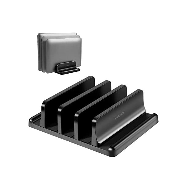 縦置き・ブラック ??3台収納 ・・Size:??3台収納・【用途の広い3スロット】私たちの設計チームは、このラップトップスタンドをより機能的に使用するために3スロットにアップグレードします。 5つの電子機器を同時に垂直に置くことができます...