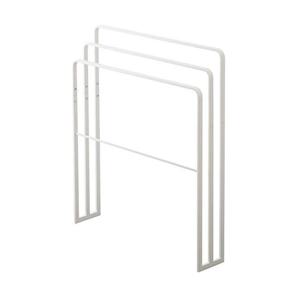 横から掛けられるバスタオルハンガー・ホワイト 約W70XD14XH81cm 4979・・Color:ホワイトPatternName:横から掛けられるバスタオルハンガー・カラー：ホワイト・素材：本体／スチール（粉体塗装）・サイズ：＜外寸＞幅 ...