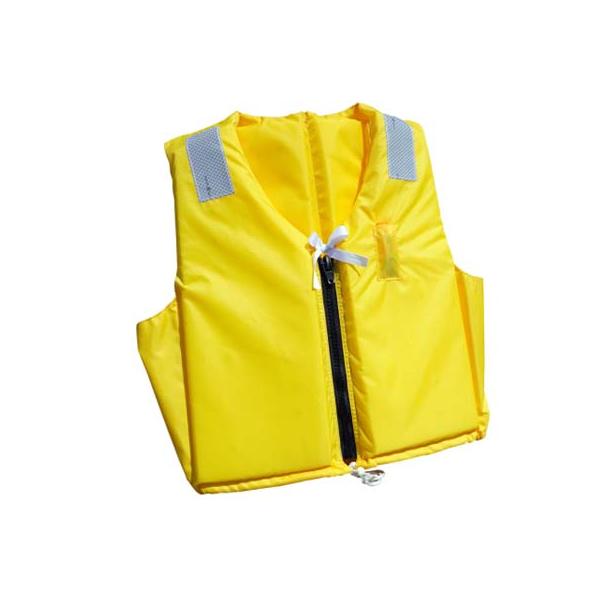スタンダードな形状の小型船舶用救命胴衣です。様々な状況での使用に適しています。 船舶搭載の法定備品として。船舶での常時着用として。船舶乗務員・船員の安全対策として。また港湾や岸壁での作業時にもおすすめ。 フロントファスナーのチョッキタイプで...