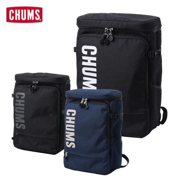 ※掲載の商品は実店舗、別モールでも販売しておりますため、在庫更新のタイムラグにより欠品となる場合がございます。通勤通学に一押し、収納力抜群のスクエア型リュックサック。・容量：約28L・本体口：ファスナー仕様でコの字に開口・前面：ファスナーポ...