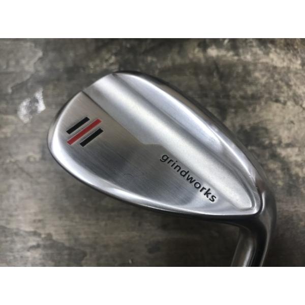 ■種別：ウェッジ　■メーカー：その他■モデル：GRINDWORKS　FORGED TUNGSTEN WEDGE　■シャフト：NSPRO750GH■フレックス：R　■ロフト：52■本数：1　■番手：52■長さ：35　■クラブ重量：424■ライ...